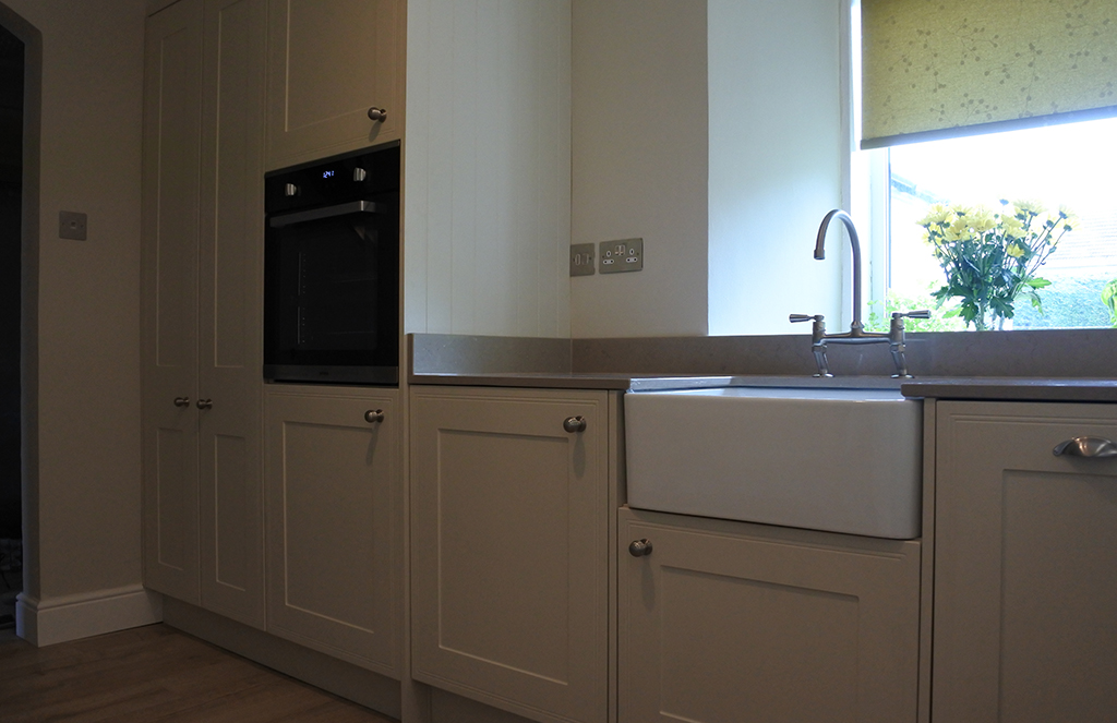 Bella Tullymore Door in Oakgrain Mussel