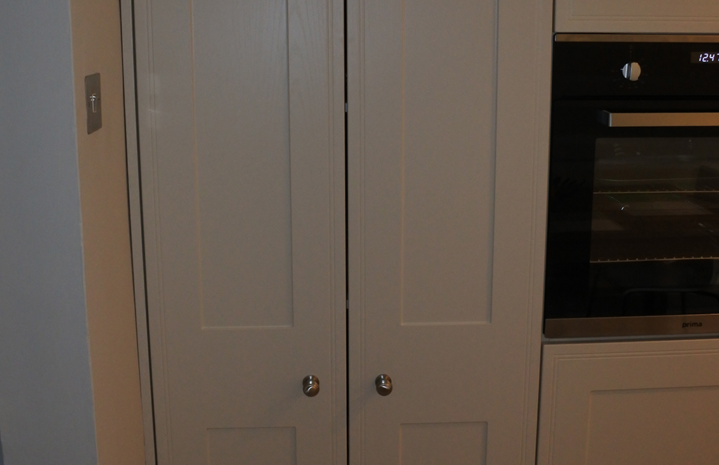 Bella Tullymore Door in Oakgrain Mussel