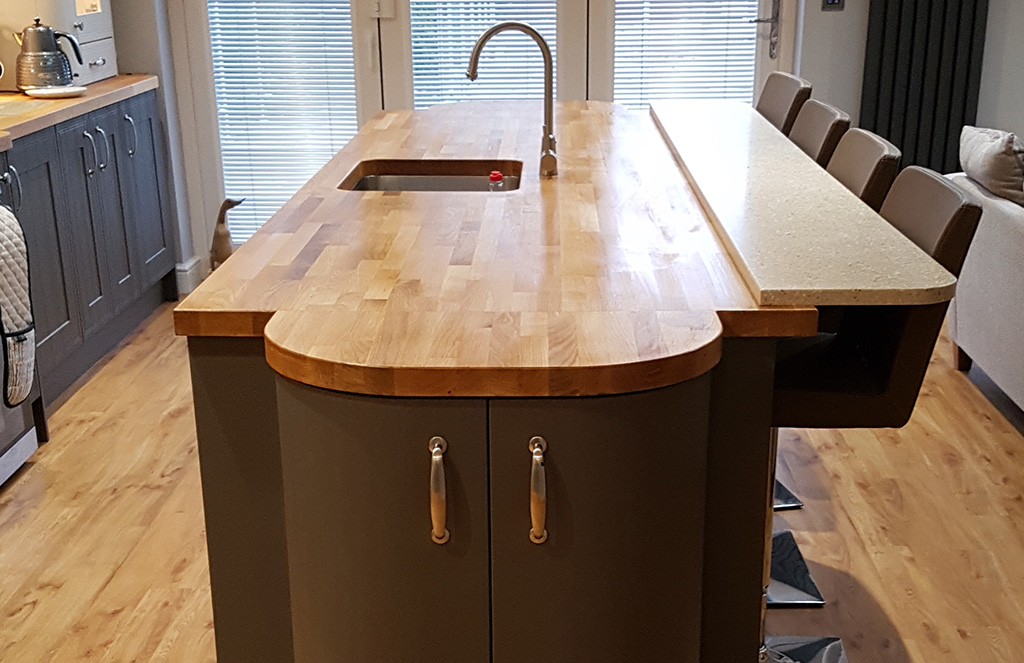 Bella Tullymore Door in Matt Graphite and Mussel